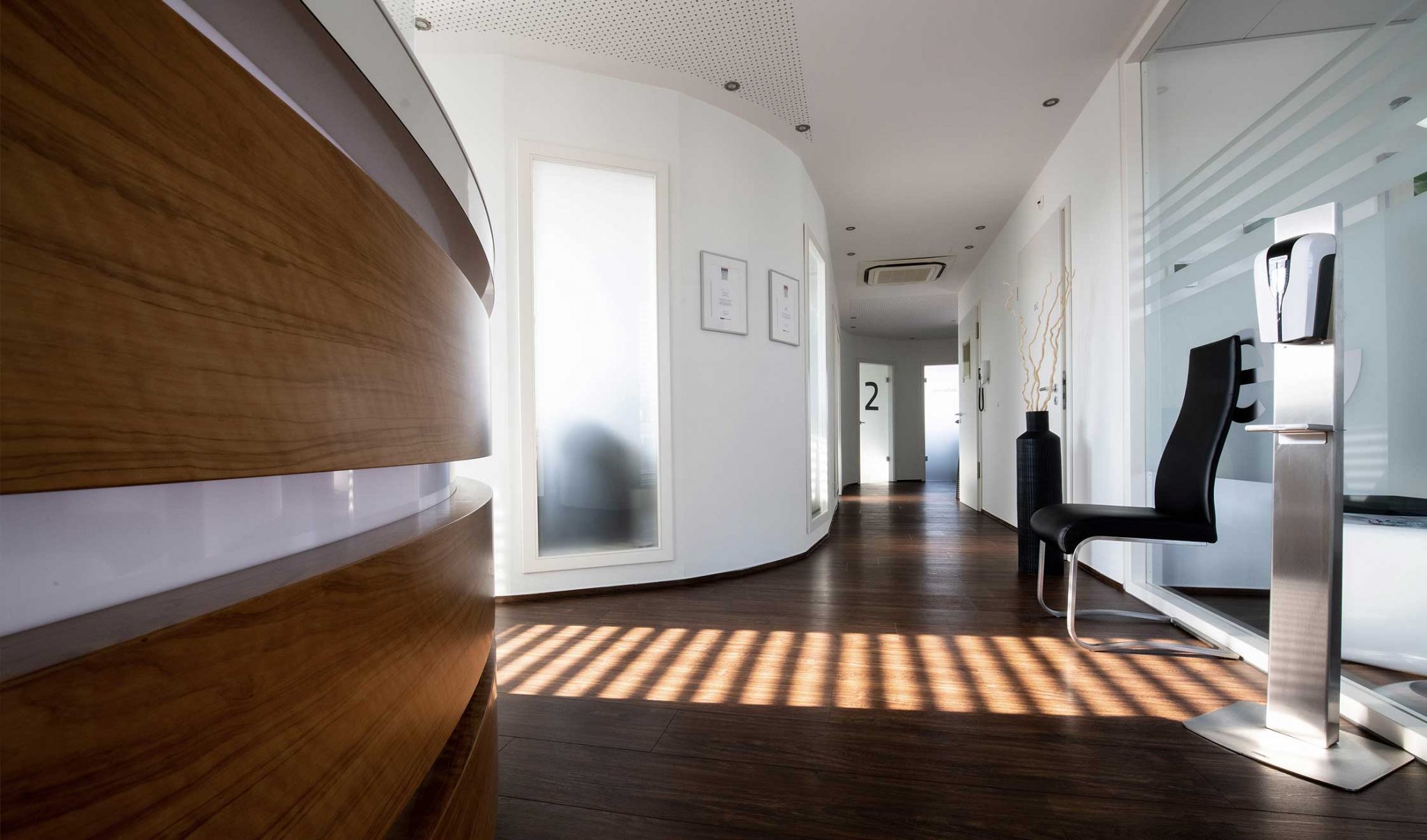 Praxis | Zahnarzt Dr. Galler in Heidesheim